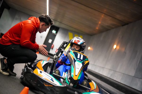 Kartlessen Playdôme Roosendaal: eerste kartles gratis! - Den Hartog Racing